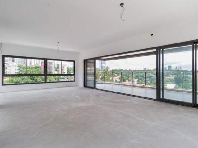 Apartamento com 3 quartos à venda em São Paulo, no bairro Higienopolis