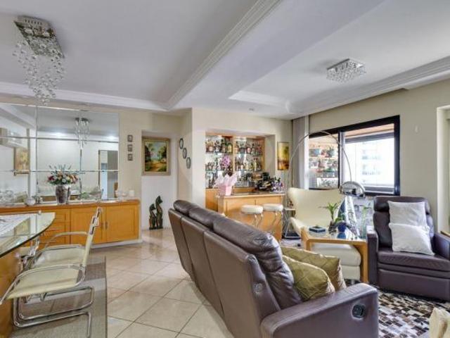 Apartamento com 3 quartos á venda em Santo Amaro, São Paulo