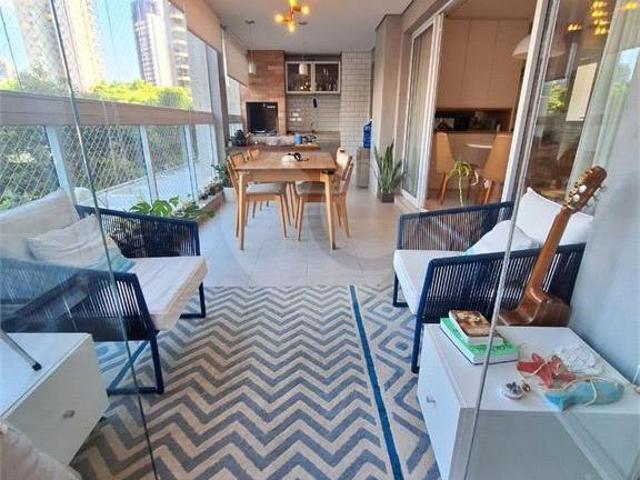 Apartamento com 3 quartos à venda em Santo amaro SP