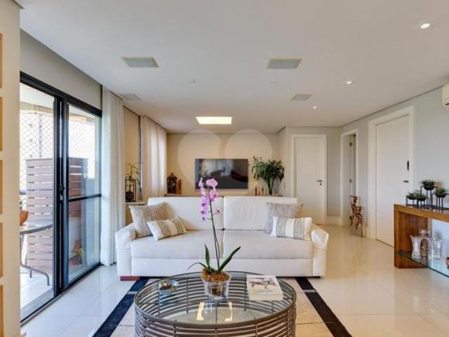 Apartamento com 3 quartos à venda em Santo amaro SP