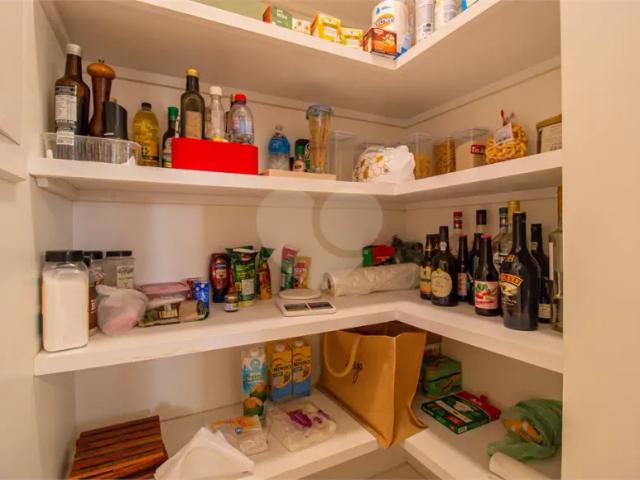 Apartamento à venda com 3 quartos, sendo 2 suítes, no condomínio Princess, São Paulo SP