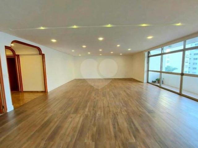 Apartamento com 3 quartos à venda em Santa Cecília SP