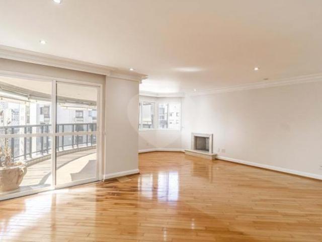 Apartamento com 3 quartos à venda em Santa cecília SP