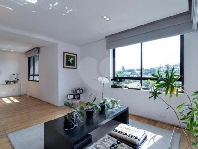 Apartamento com 3 quartos à venda em Santa cecília SP