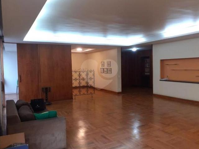 Apartamento com 3 quartos à venda em Santa Cecília SP
