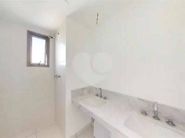Apartamento com 3 quartos à venda em Sumarezinho SP