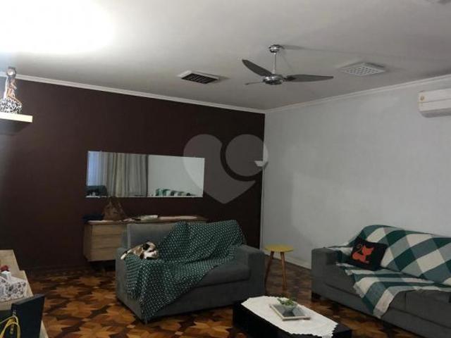 Apartamento com 3 quartos à venda em Ponta da praia SP