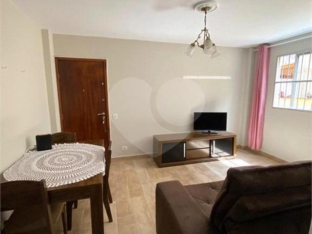 Apartamento com 3 quartos à venda em Portão PR