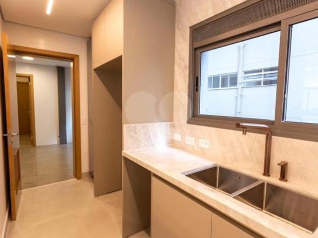 Apartamento com 3 quartos à venda em Paraíso SP