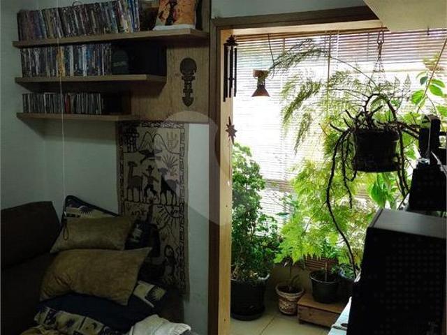 Apartamento com 3 quartos à venda em Paraisópolis SP
