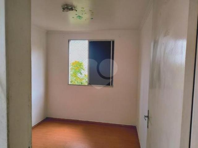Apartamento com 3 quartos à venda em Parque Santo Antônio SP