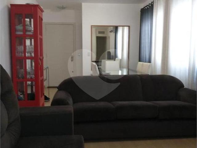 Apartamento com 3 quartos à venda em Petrópolis RS