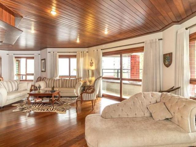 Apartamento com 3 quartos à venda em Petrópolis RS