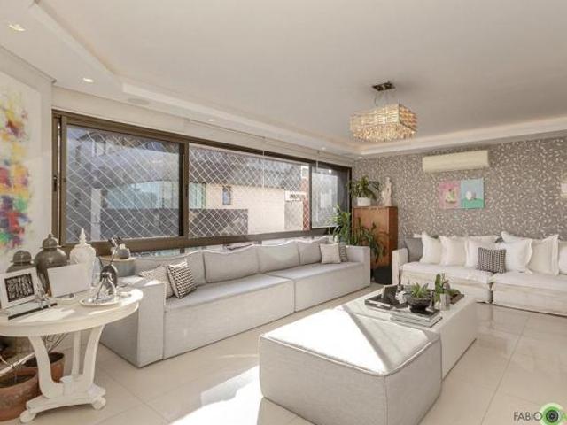 Apartamento com 3 quartos à venda em Petrópolis RS