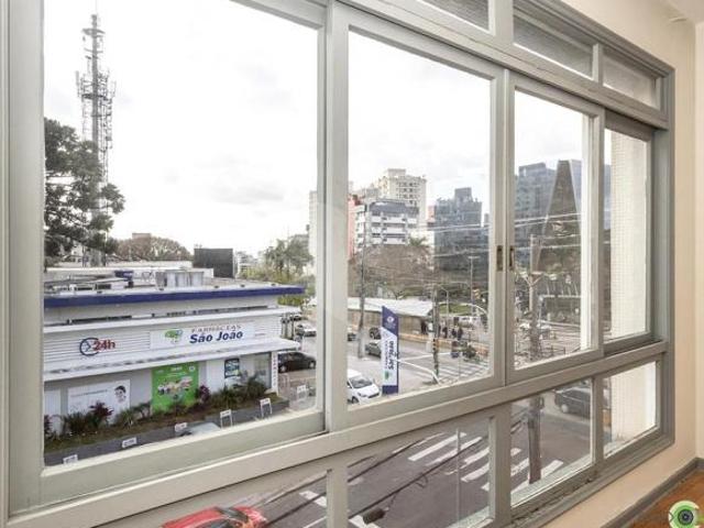 Apartamento com 3 quartos à venda em Petrópolis RS