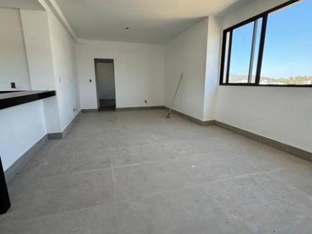 Apartamento com 3 quartos à venda em Pedro Leopoldo, no bairro Centro