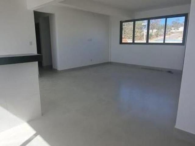 Apartamento com 3 quartos à venda em Pedro Leopoldo, no bairro Parque Andiara