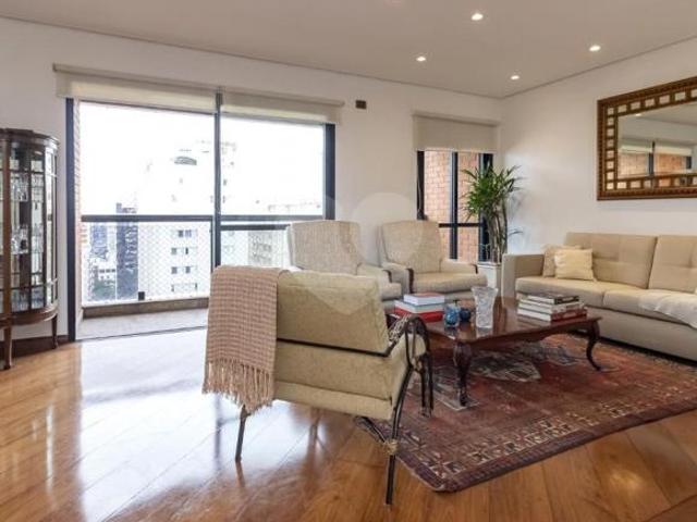 Apartamento com 3 quartos à venda em Pinheiros SP