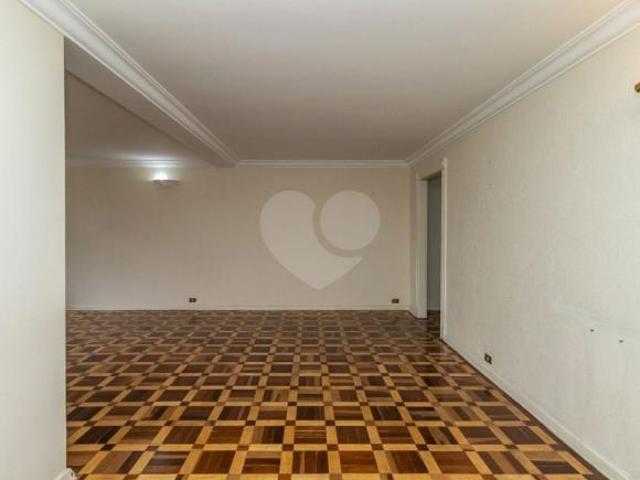 Apartamento com 3 quartos à venda em Pinheiros