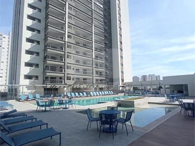 Apartamento com 3 quartos à venda em Quarta parada SP