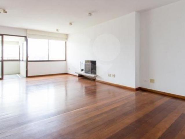 Apartamento com 3 quartos à venda em Real parque SP