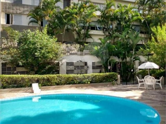 Apartamento com 3 quartos à venda em Real parque SP