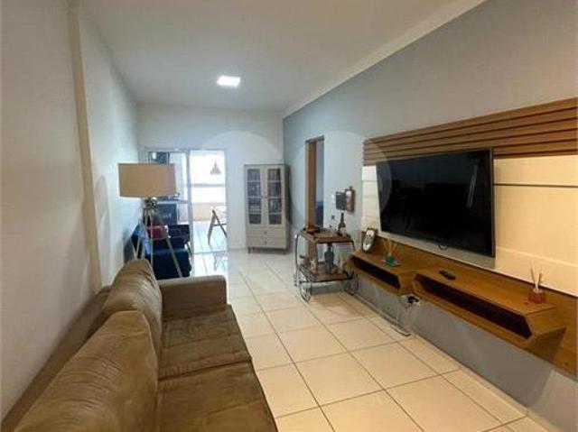 Apartamento com 3 quartos à venda em Real SP