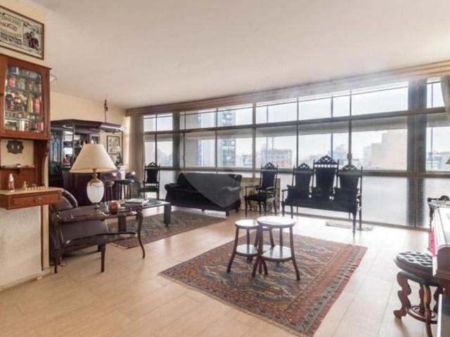 Apartamento com 3 quartos à venda em República SP