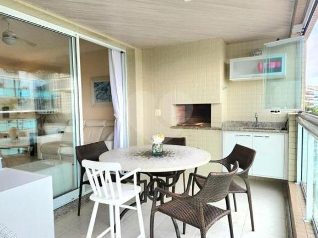 Apartamento com 3 quartos à venda em Riviera SP