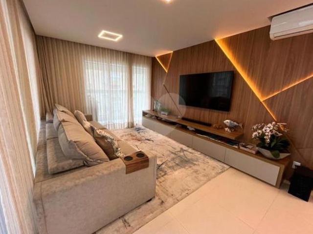 Apartamento com 3 quartos à venda em Riviera SP
