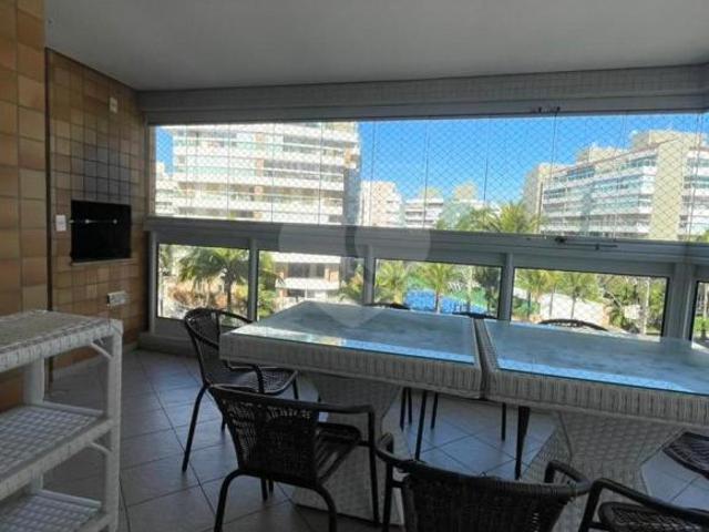 Apartamento com 3 quartos à venda em Riviera SP