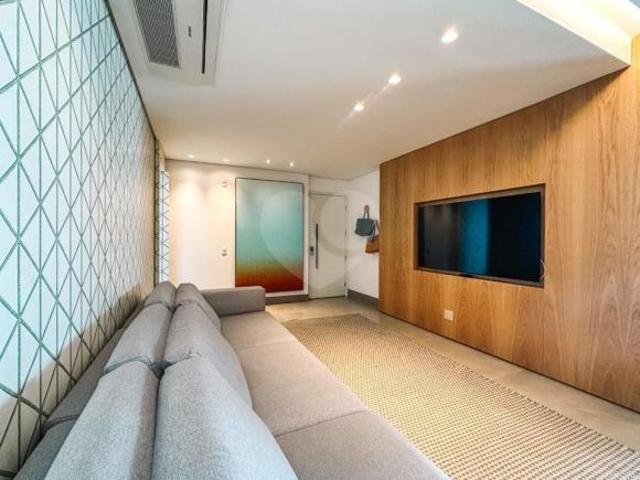 Apartamento com 3 quartos à venda em Riviera SP