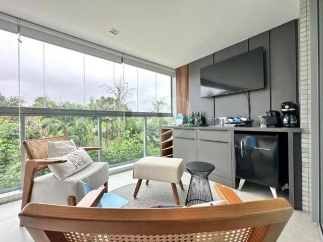 Apartamento com 3 quartos à venda em Riviera SP