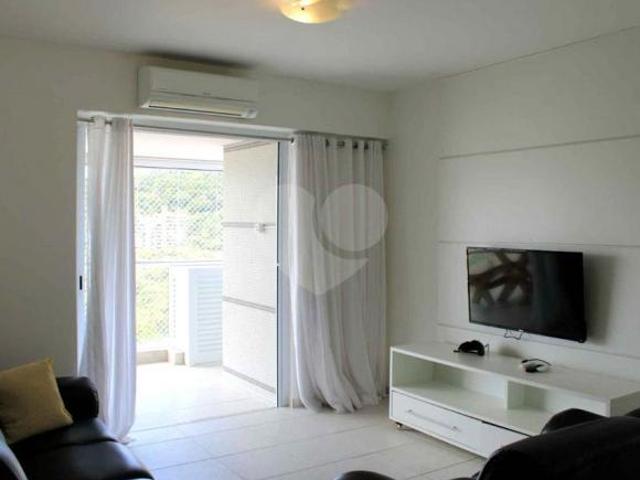 Apartamento com 3 quartos à venda em Riviera SP