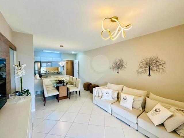 Apartamento com 3 quartos à venda em Riviera SP
