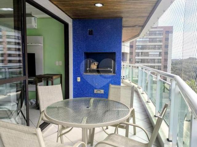 Apartamento com 3 quartos à venda em Riviera SP