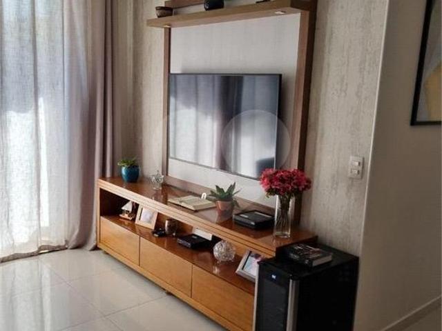 Apartamento com 3 quartos à venda em Tatuapé SP