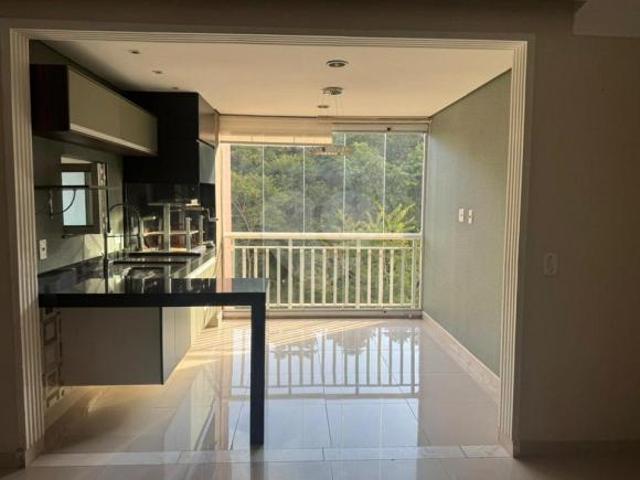 Apartamento com 3 quartos à venda em Tamboré SP