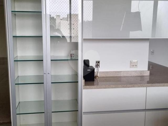 Apartamento com 3 quartos à venda em Tamboré SP