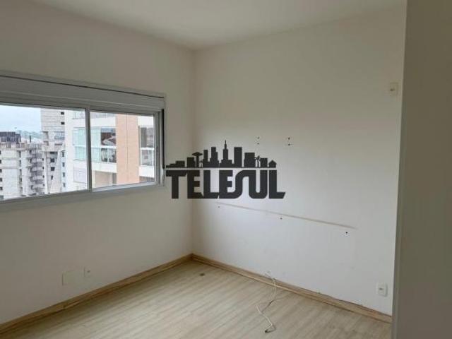 Apartamento com 3 quartos à venda em Varginha, no bairro Vila Verde