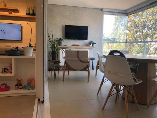 Apartamento com 3 quartos à venda em Vila Albertina SP