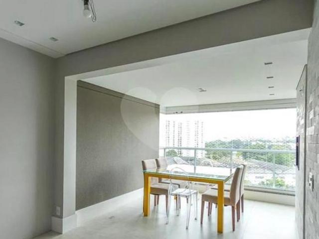 Apartamento com 3 quartos à venda em Vila Anastácio SP