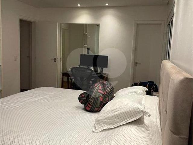Apartamento com 3 quartos à venda em Vila andrade SP