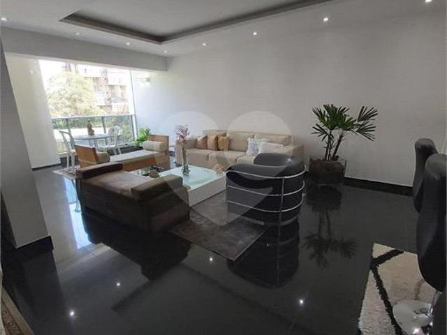 Apartamento com 3 quartos à venda em Vila andrade SP