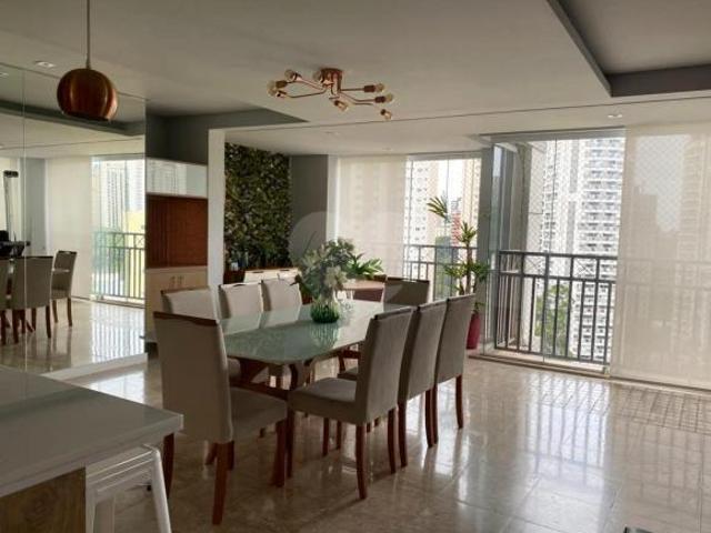 Apartamento com 3 quartos à venda em Vila Andrade SP