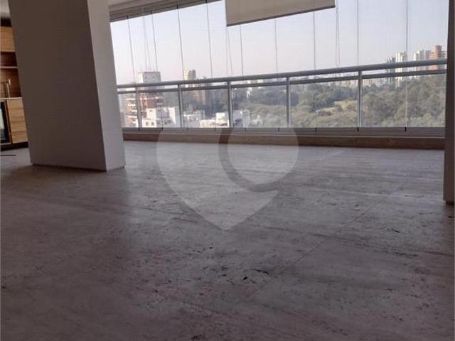 Apartamento com 3 quartos à venda em Vila andrade SP