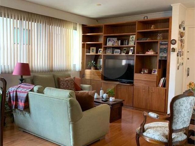 Apartamento com 3 quartos à venda em Vila clementino SP
