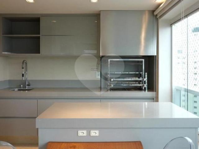 Apartamento com 3 quartos à venda em Vila gertrudes SP