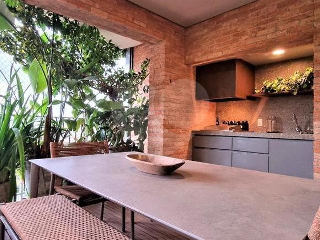 Apartamento com 3 quartos à venda em Vila Madalena SP