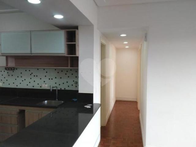 Apartamento com 3 quartos à venda em Vila Monteiro SP